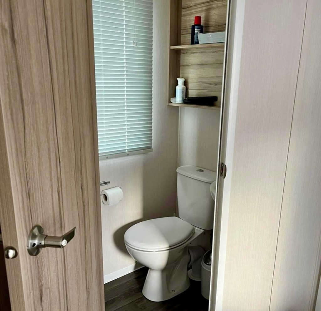 2021 SWIFT SNOWDONIA - AVAILABLE – Caeran Caravan Park North Wales